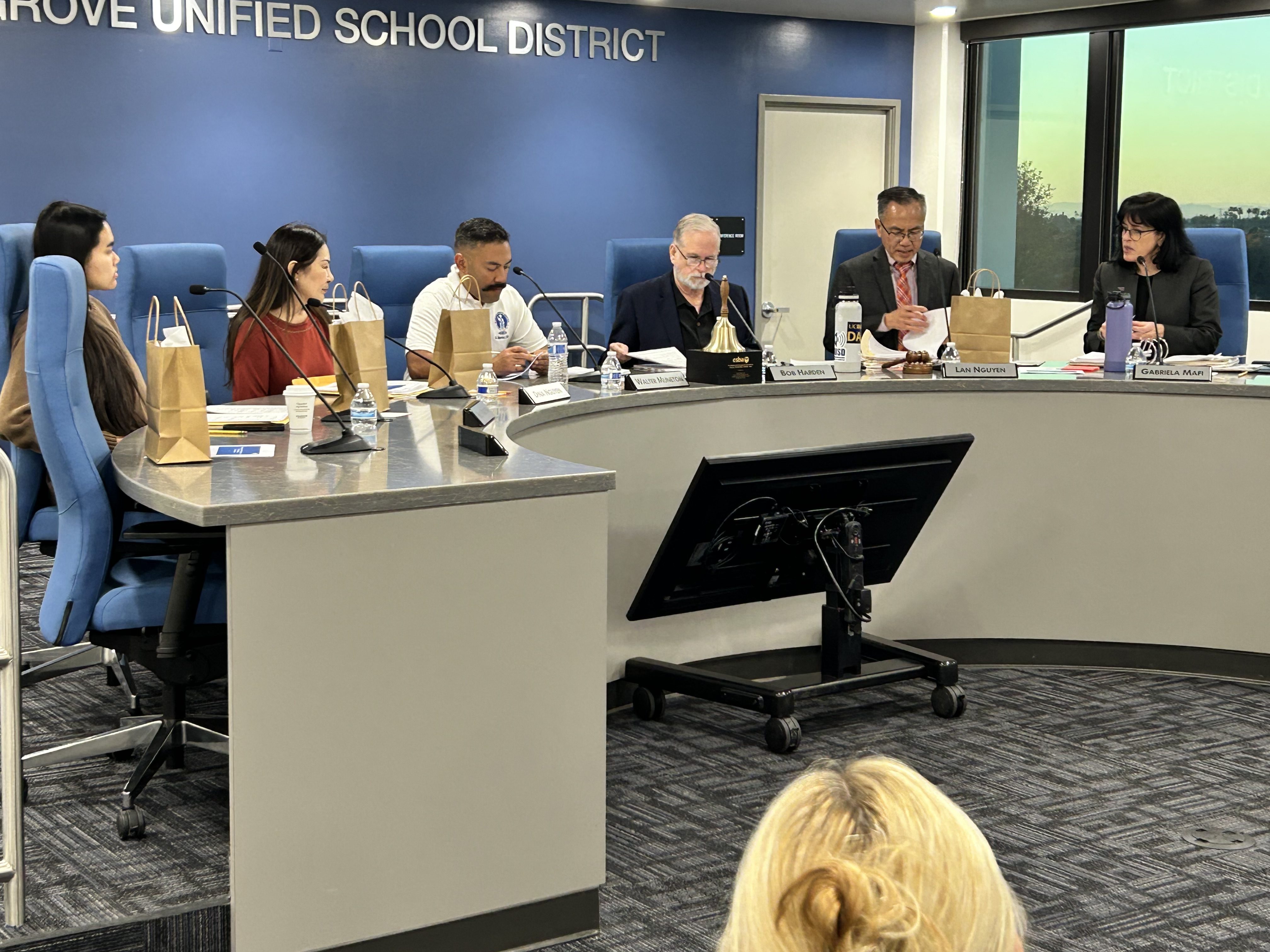 GG school board – ORANGE COUNTY TRIBUNE